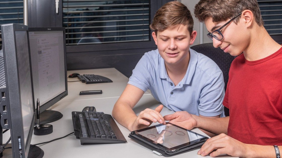 ICT Fachmann*frau | Schindler Berufsbildung